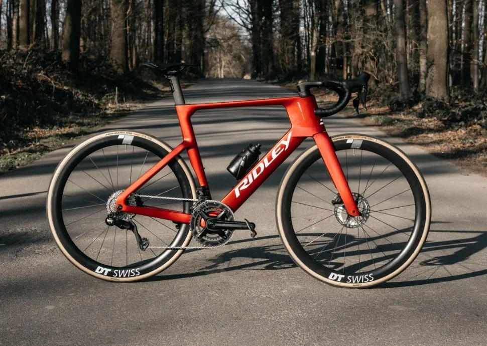 The best lightweight electric road bikes 2026 | Cycling Electric