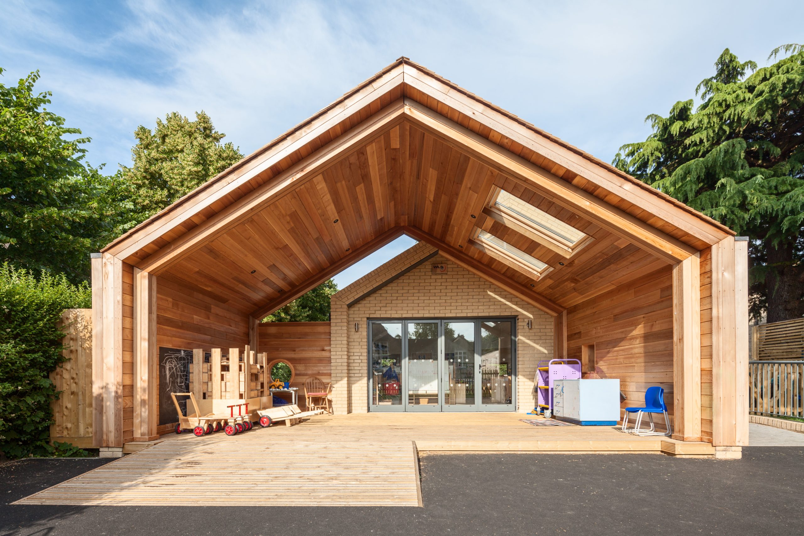 Foundation stage classroom at St Mary's CE Infant School, Witney - AJ ...