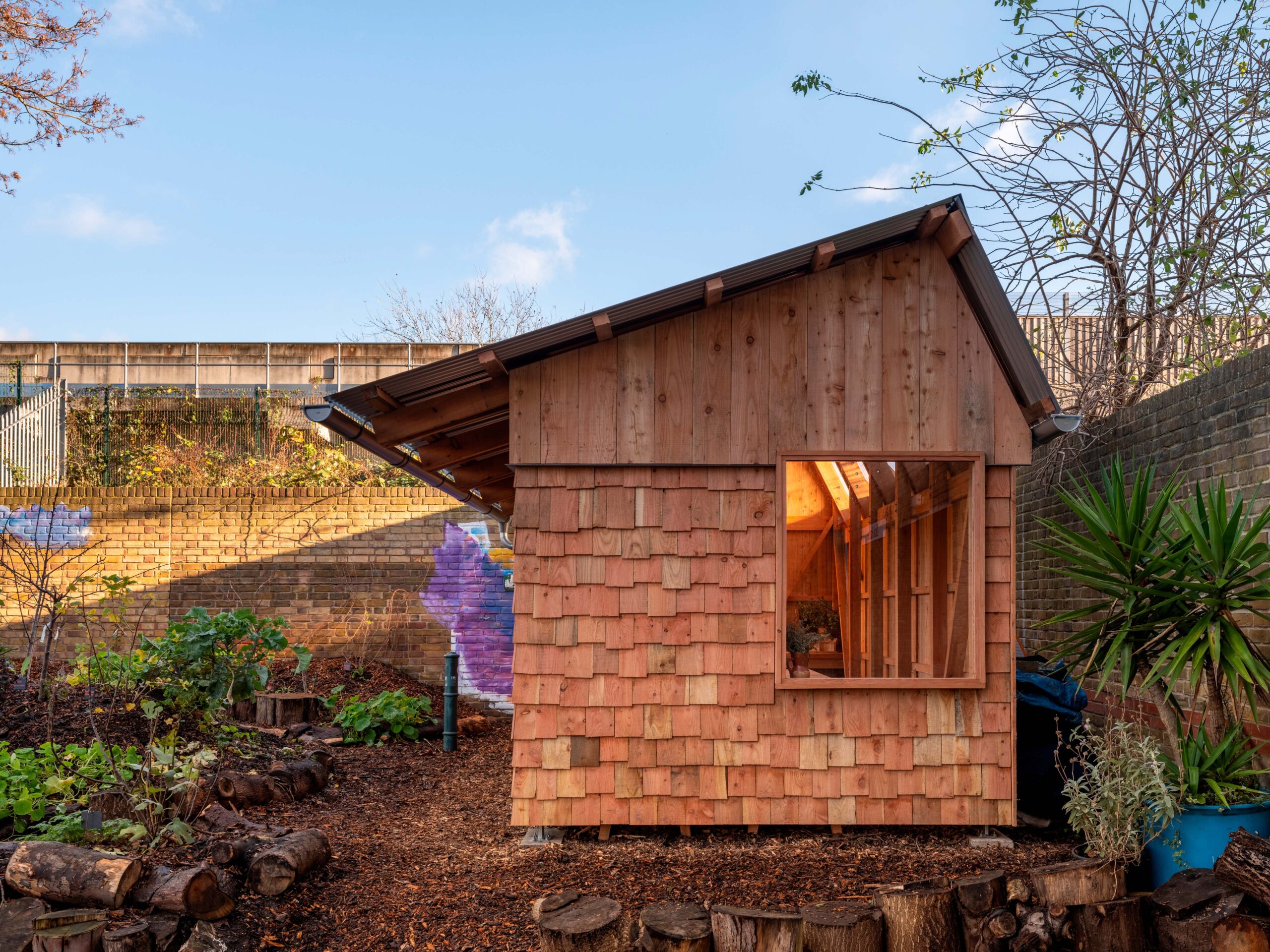 The Winslade Forest Garden at Bridgehouse Gardens - AJ Buildings Library