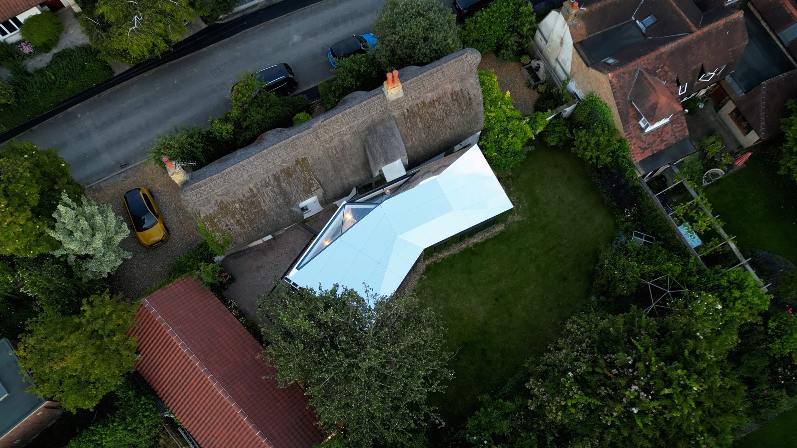 Mirror Pod Extension - AJ Buildings Library