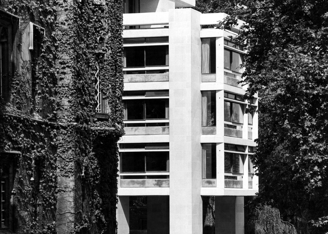 Cripps Building, St. John's College - AJ Buildings Library