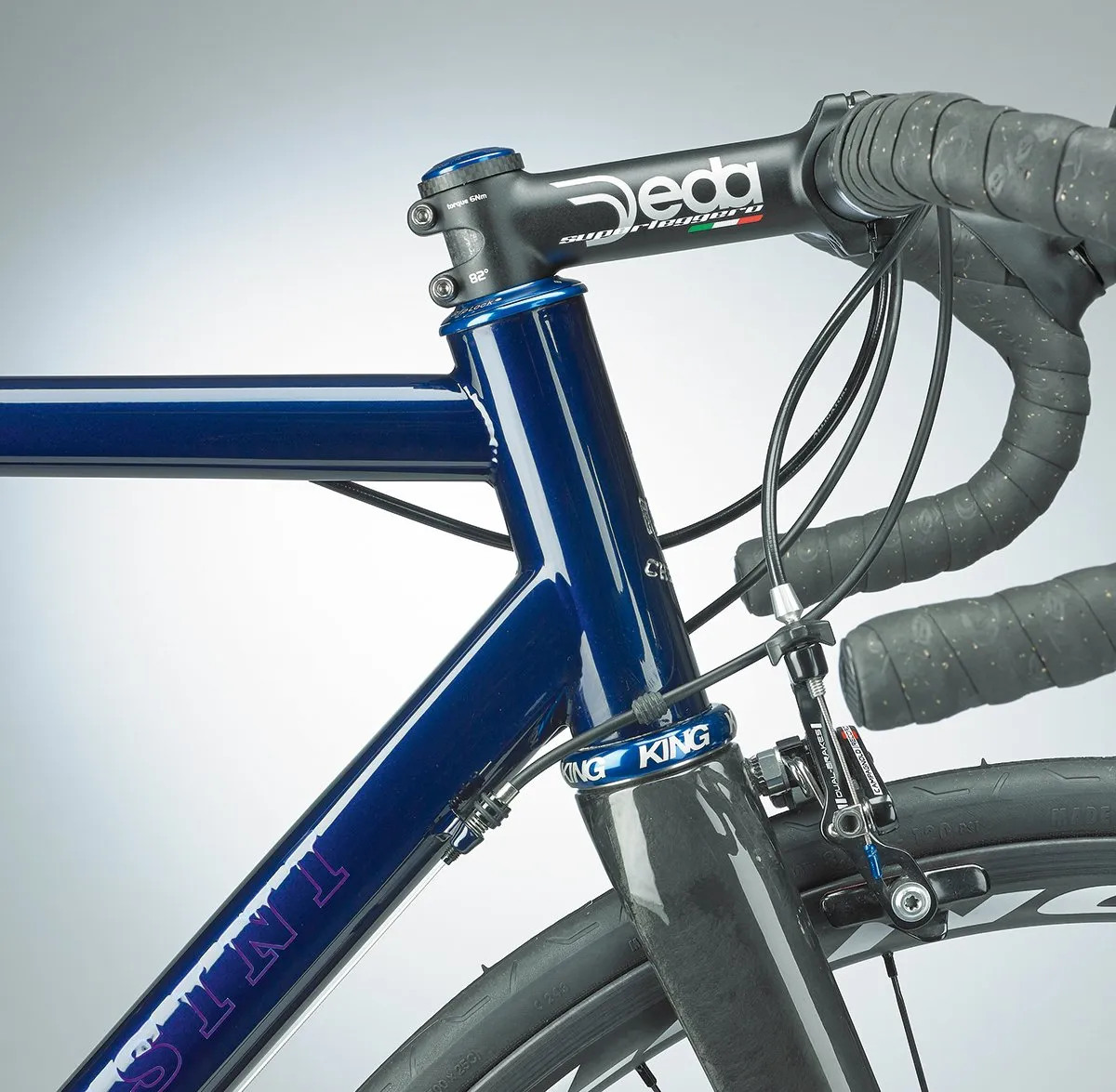 What is a bike's head angle? | Cyclist
