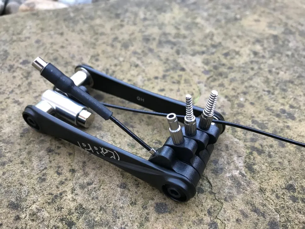 Pro Internal Routing Tool review | Cyclist