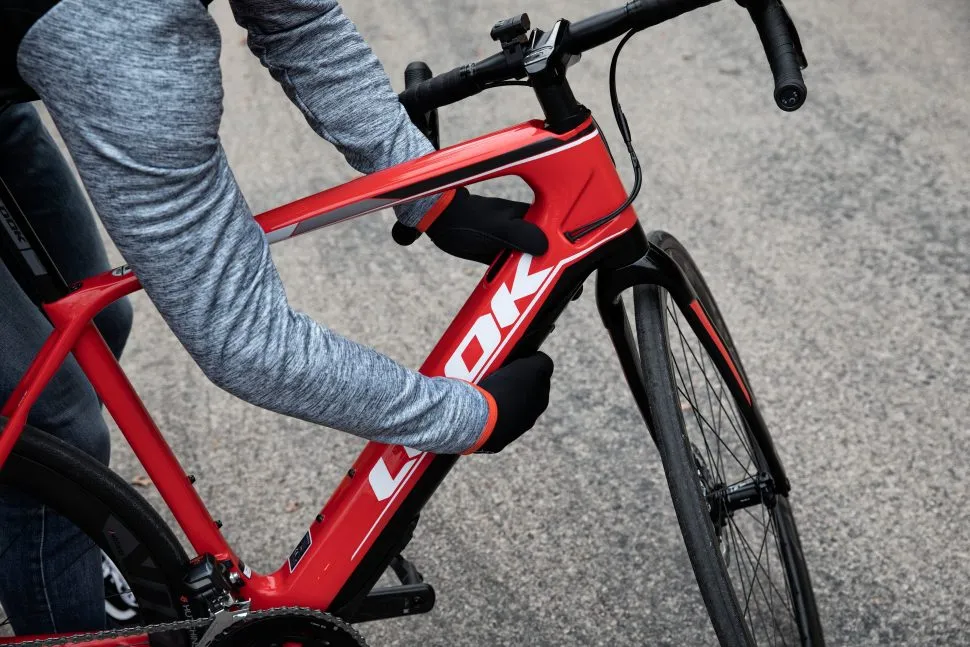 Look releases first road e-bike, the E-765 Optimum | Cyclist
