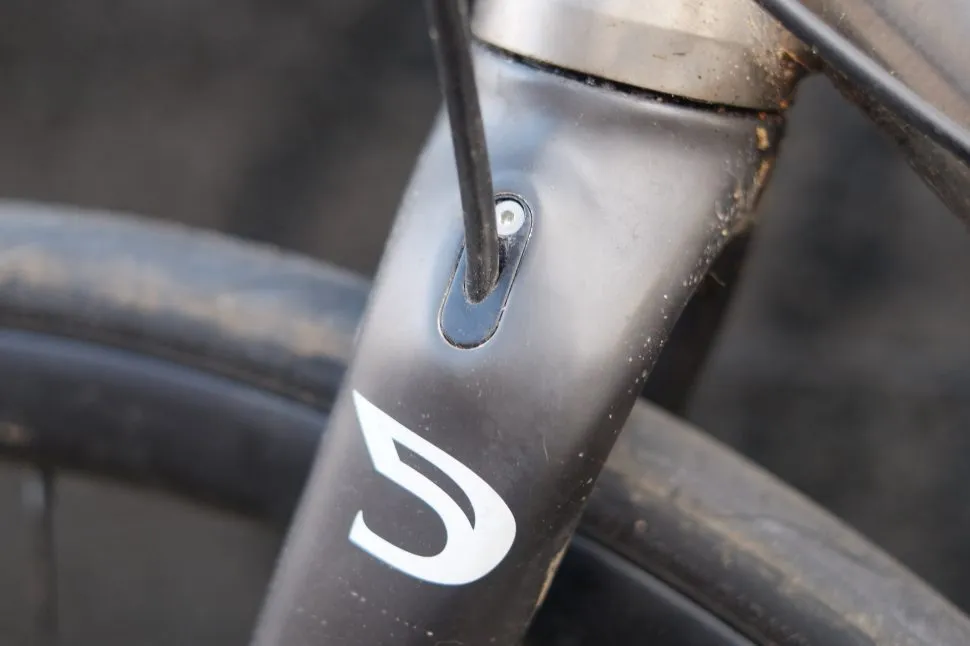 Dolan Titanium ADX Disc review | Cyclist
