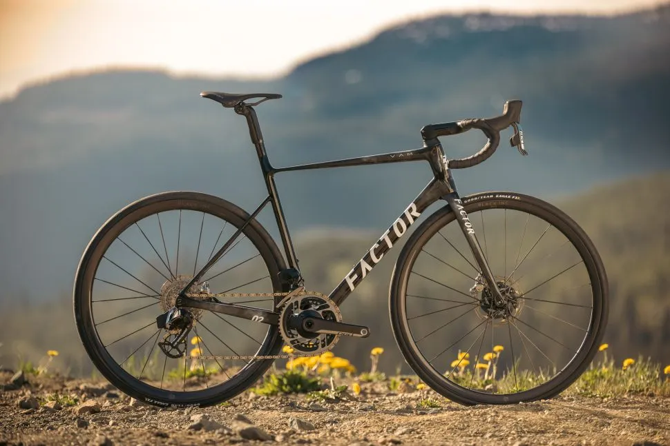 New Factor O2 VAM gets 730g frame and can hit UCI weight limit ready-to ...