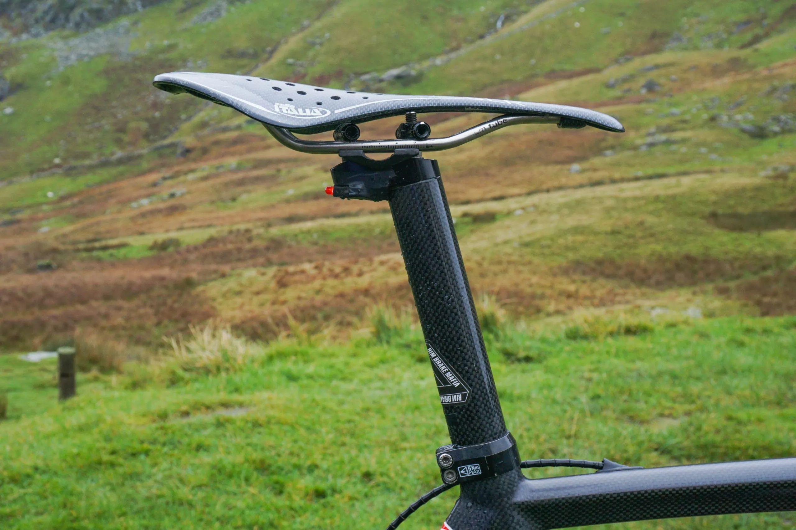 1×11 Campagnolo Record and half a handlebar: Simon Warren's Time NX ...