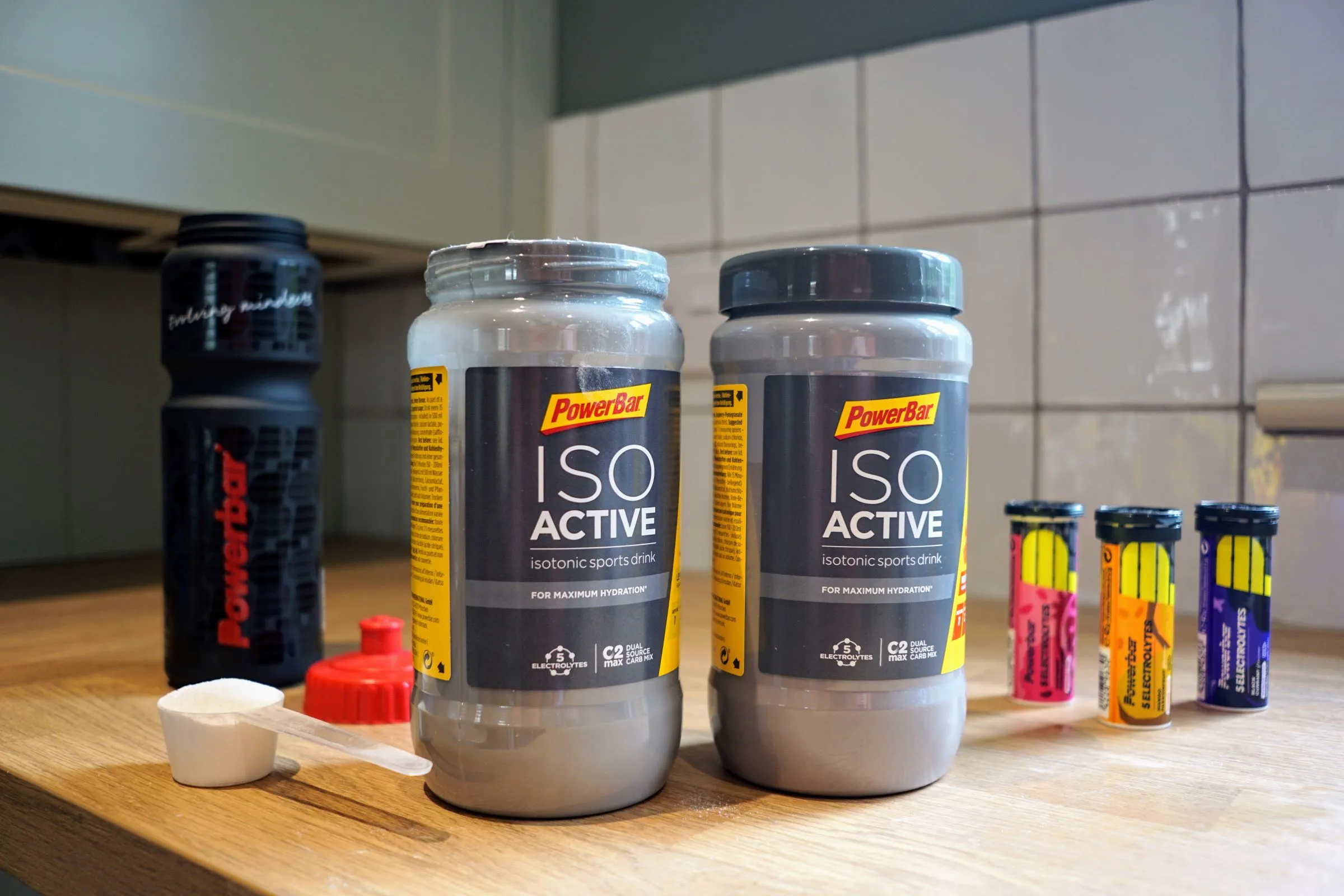 Best cycling energy drinks 2026: Electrolyte and carb mix powders | Cyclist