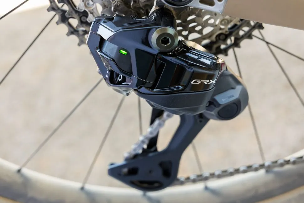 Shimano launches all-wireless GRX Di2 1x12-speed derailleur | Cyclist